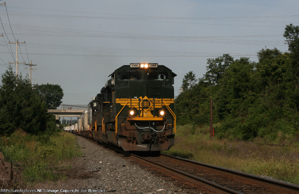 NS 1068 Erie Heritage unit on 24K